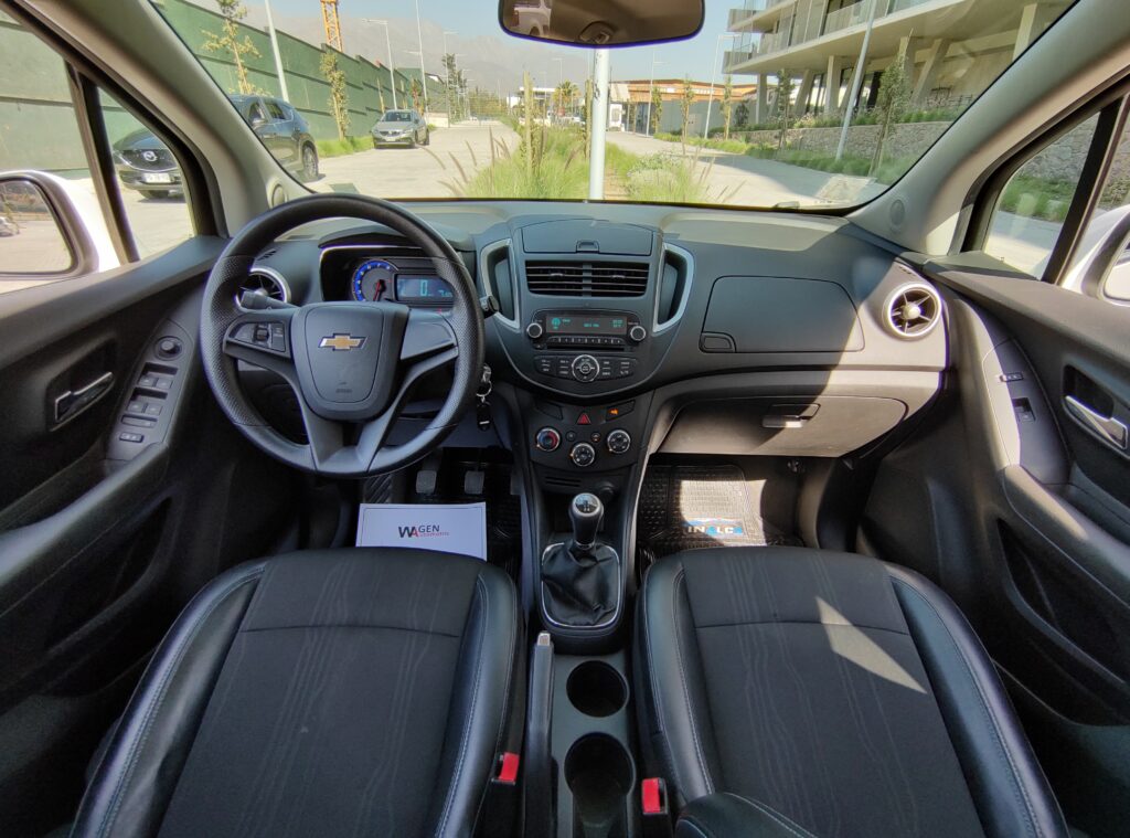 Chevrolet Tracker 2015 LS 1.8 - Wagen automotriz