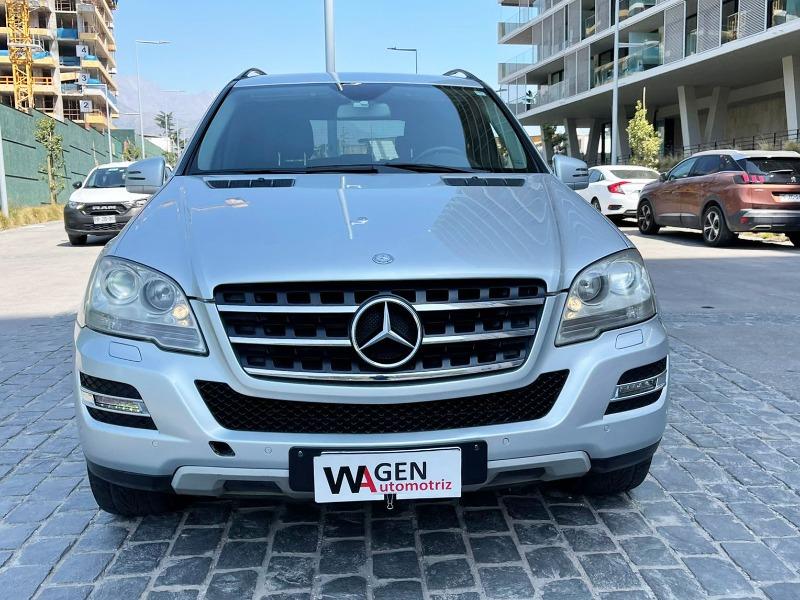 2012 Mercedes-Benz ML 350 4MATIC - Wagen automotriz