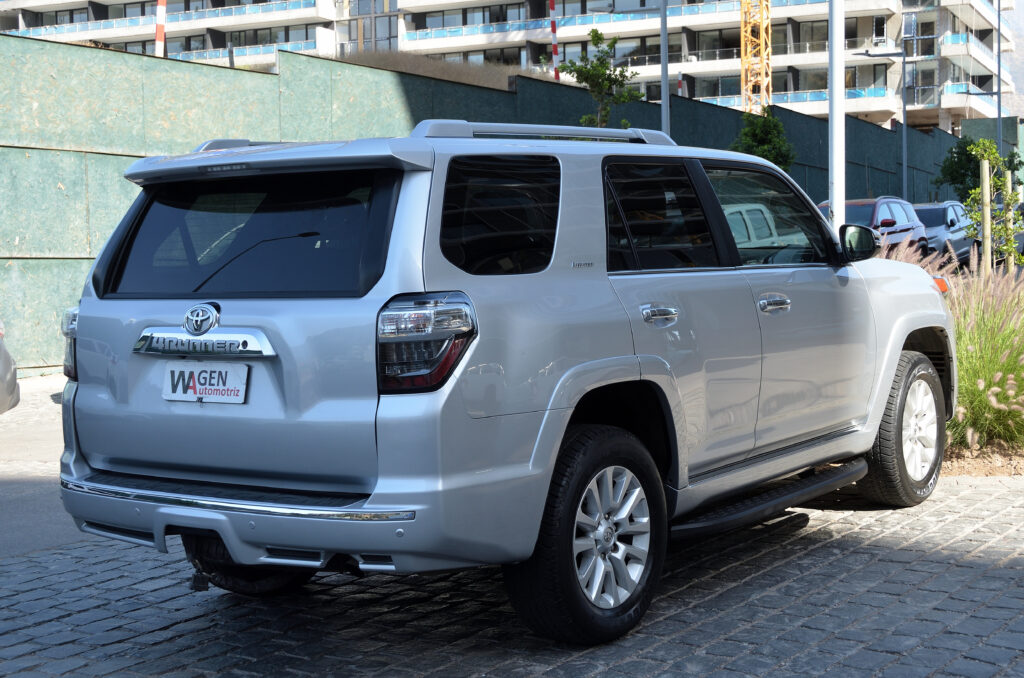 2018 TOYOTA 4 RUNNER LIMITED 4X4 - Wagen automotriz