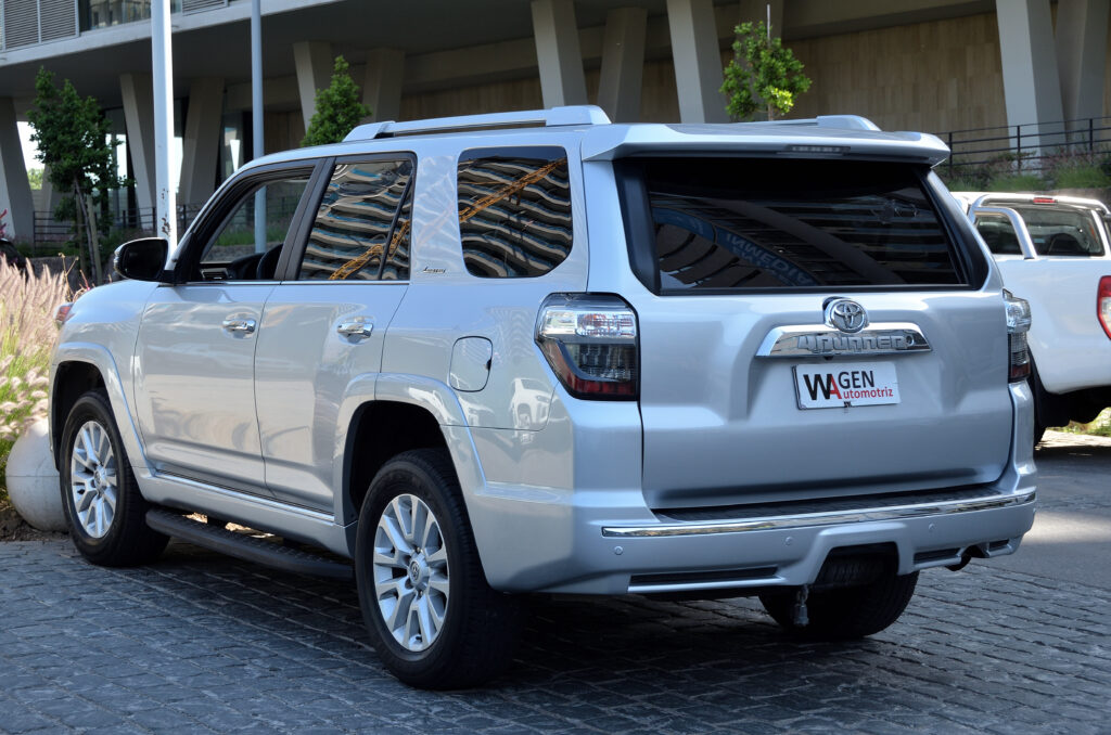 2018 TOYOTA 4 RUNNER LIMITED 4X4 - Wagen automotriz