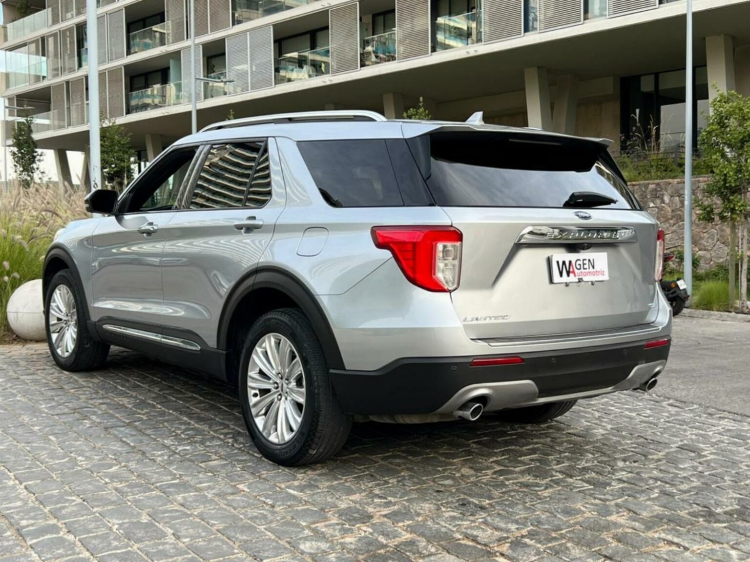 Cool Ford Explorer 2020 Limited 4x4 Photos