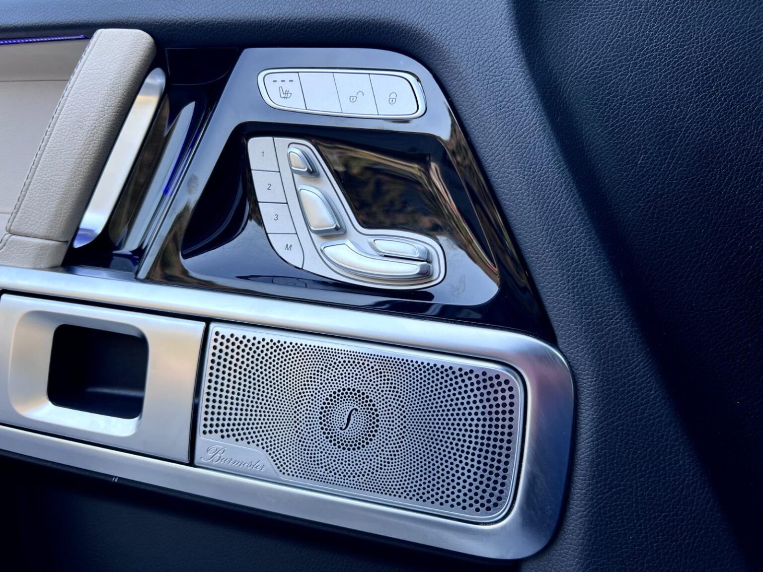 2020 MERCEDES BENZ G500 UNICO DUEÑO - Wagen automotriz